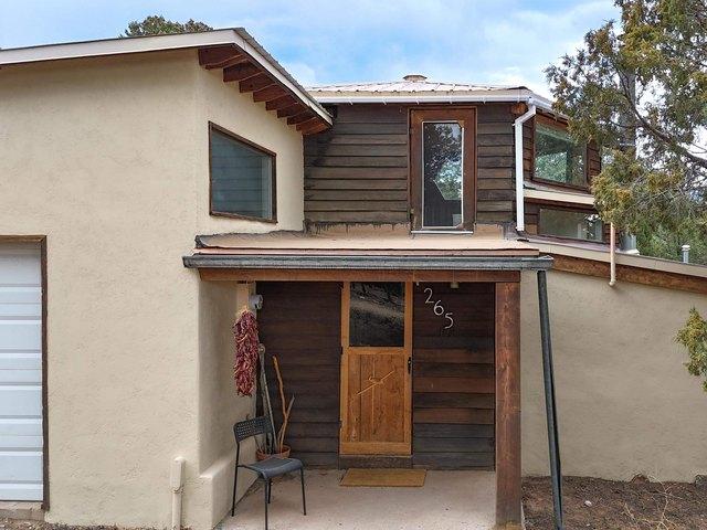 265 Gallina Canyon Rd, Valdez, NM 87580