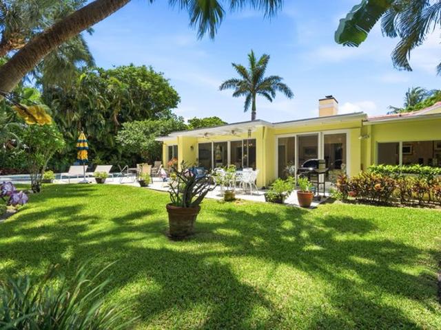 265 Fairview Rd, Palm Beach, FL 33480