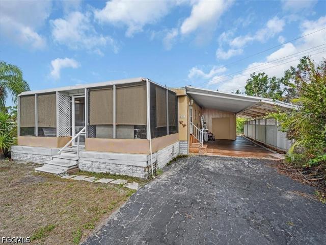 265 Fireball Ln, North Fort Myers, FL 33917 | MLS #2026022