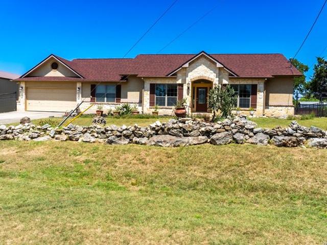 265 Firewheel Dr, Bandera, TX 78003