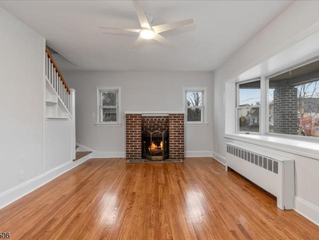 265 Hickory Ave