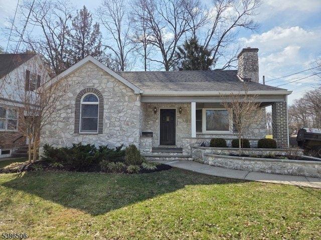 265 Hickory Ave, Garwood, NJ 07027