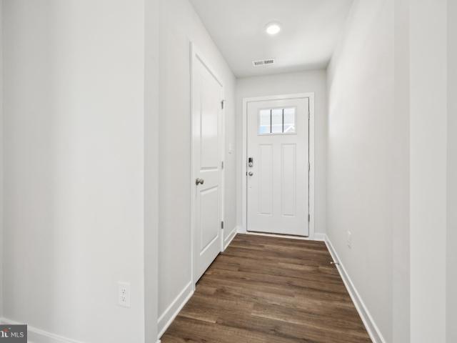 265 Long Branch Ln, La Plata, MD 20646 | MLS #MDCH2054 | Compass