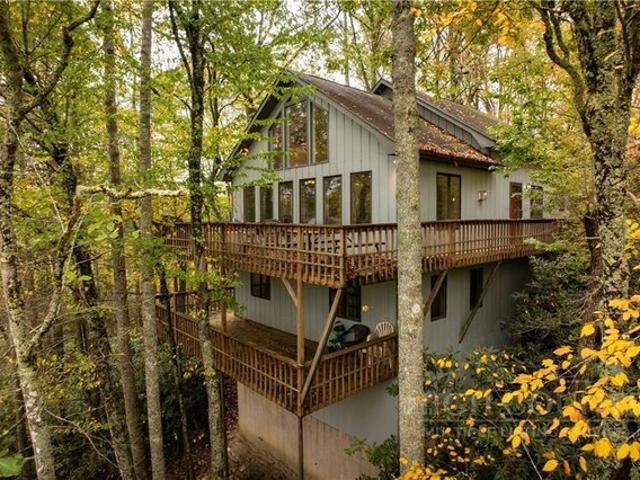 265 Leatherwood Rd, Banner Elk, NC 28604