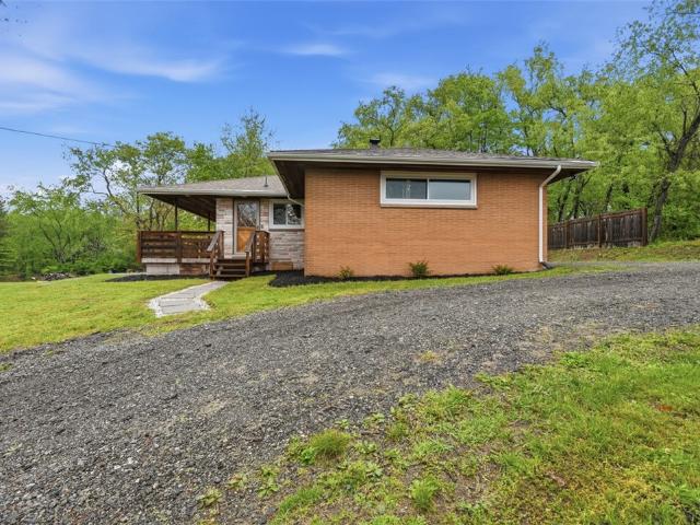 265 Mountain View Rd