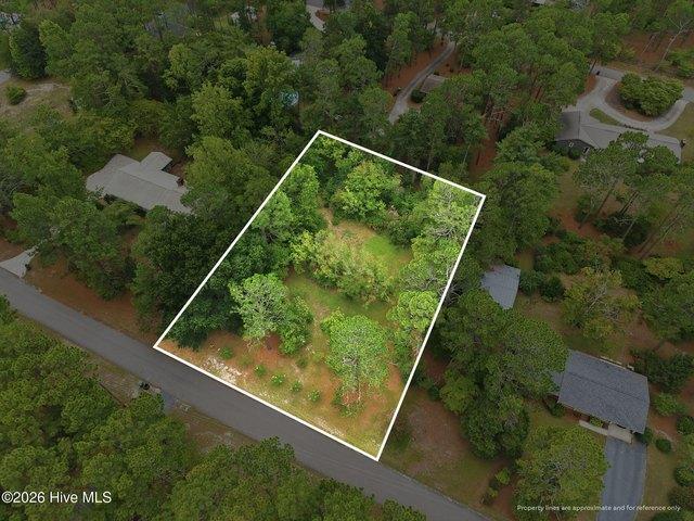 265 McDairmid Rd, Pinehurst, NC 28374