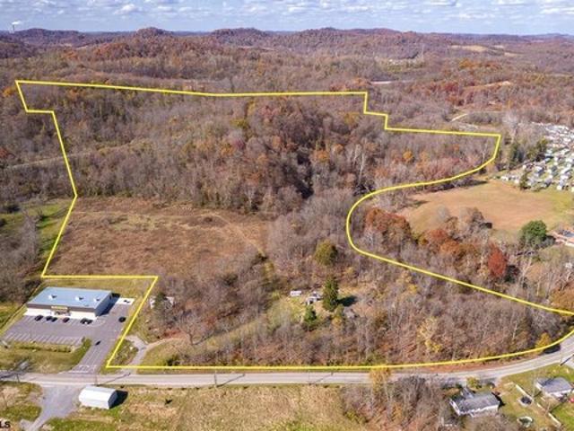 265 Middletown Rd, Shinnston, WV 26431
