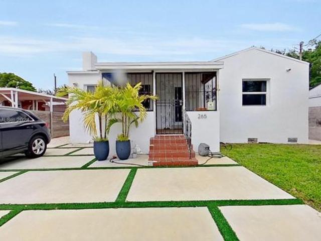 265 NW 44th St, Miami, FL 33127