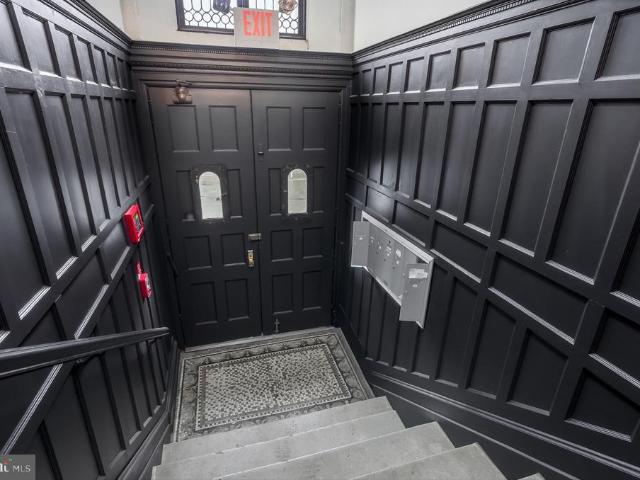 265 S 22Nd Street # 3R