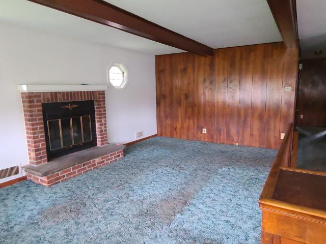 265 South St, Plymouth, CT 06782 | MLS #24168 | Compass