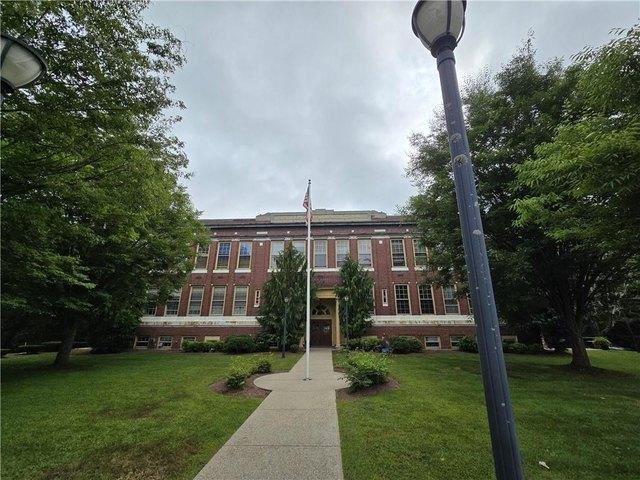 265 Sayles Ave Unit 8, Burrillville, RI 02859