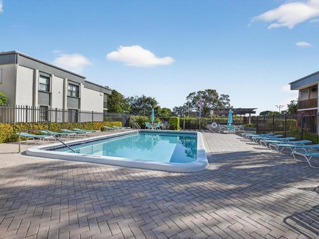 265 SE 10th St Unit 11C, Deerfield Beach, FL 33441