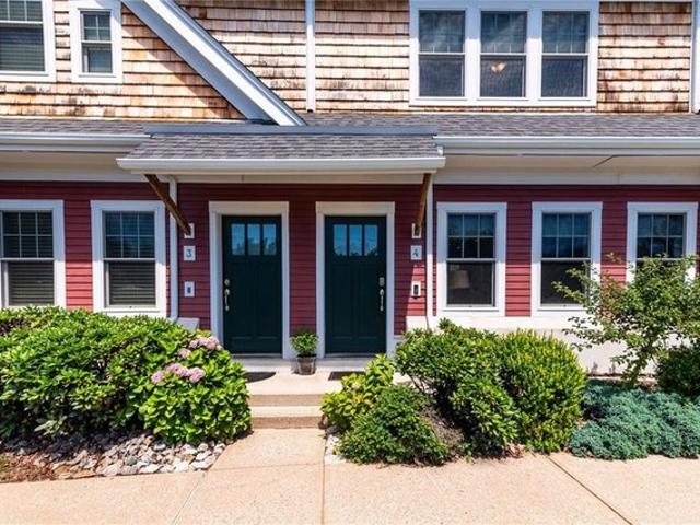 265 Post Rd Apt 4, Warwick, RI 02888