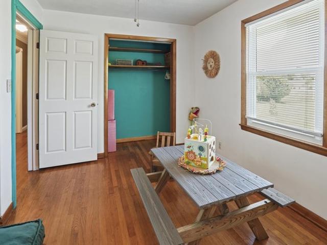 265 Raleigh Rd, Science Hill, KY 42553