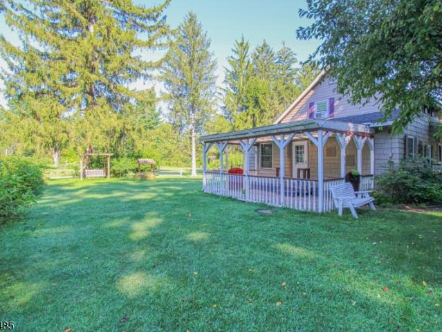 265 Warbasse Junction Rd