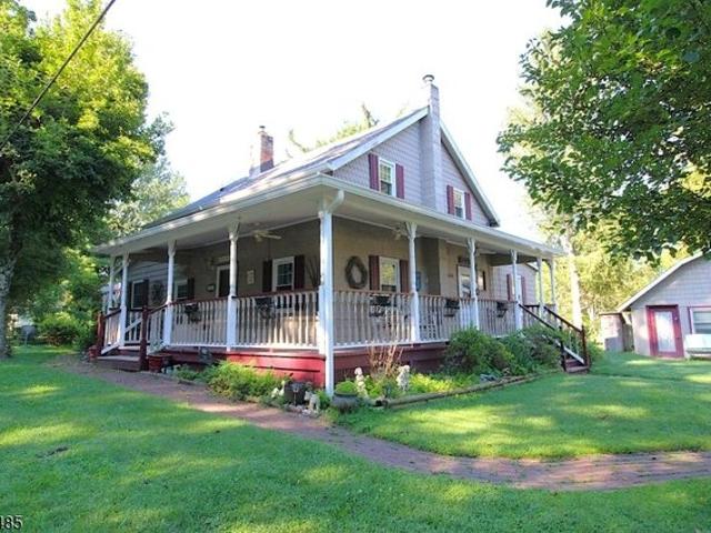 265 Warbasse Junction Rd, Lafayette, NJ 07848