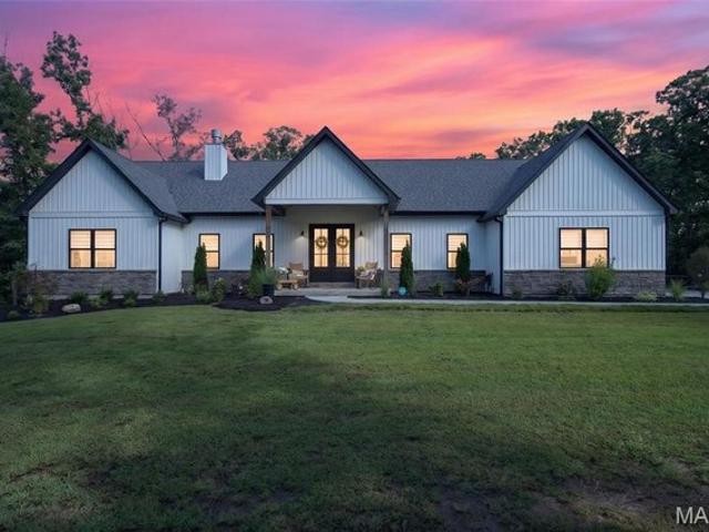 265 Whitetail Ln, Warrenton, MO 63383