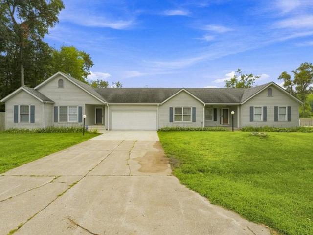 26642 Sturdy Oak Dr, Elkhart, IN 46514