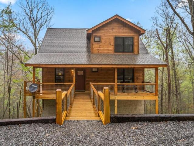 2664 Hatcher Mountain Road, Sevierville, TN 37862
