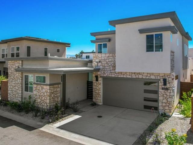 2664 Lavender Ln, Palm Springs, CA 92264