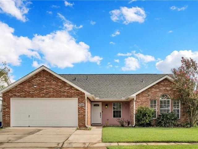 2664 Long Branch Dr, Marrero, LA 70072