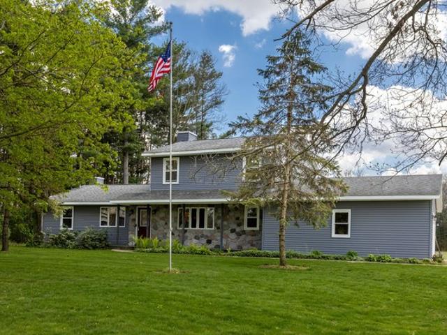 2664 th Ave, Mattawan, MI 49071