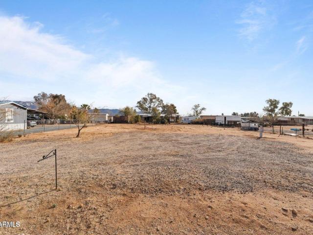 26655 Grandview W Dr, Unit 22, Congress, AZ 85332 | MLS #6957