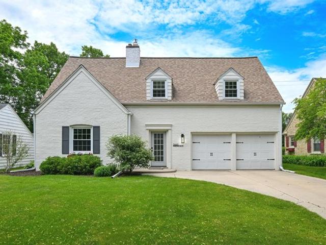2665 N Harding Blvd, Wauwatosa, WI 53226