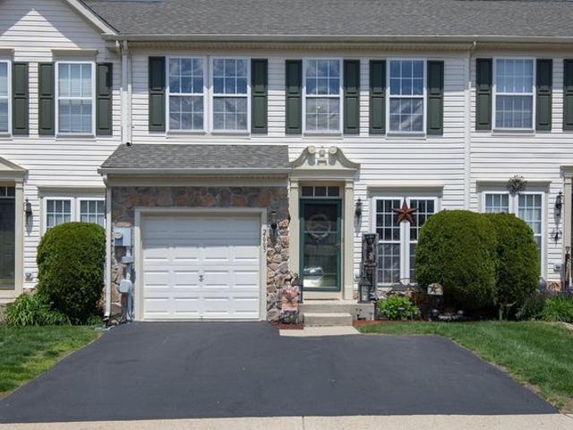 2665 Crabapple Cir, Perkasie, PA 18944