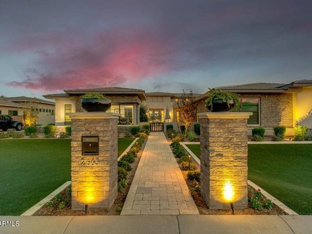 2665 E Hummingbird Way, Gilbert, AZ 85297