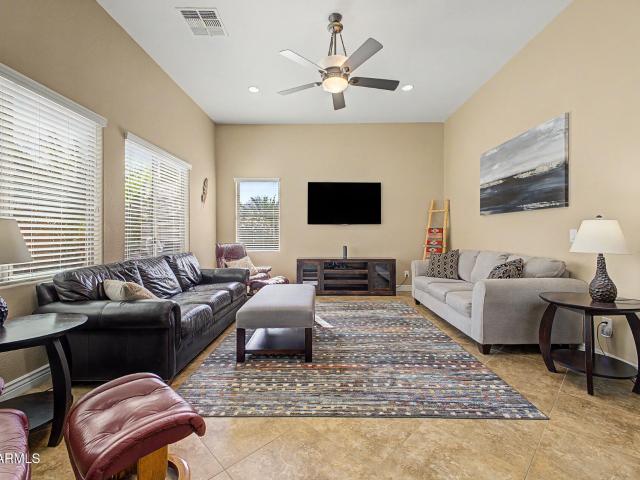 2665 e santa maria drive