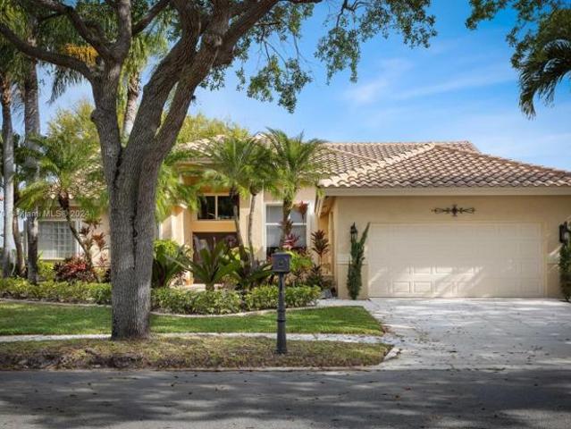 2666 Palmer Pl, Weston, FL 33332