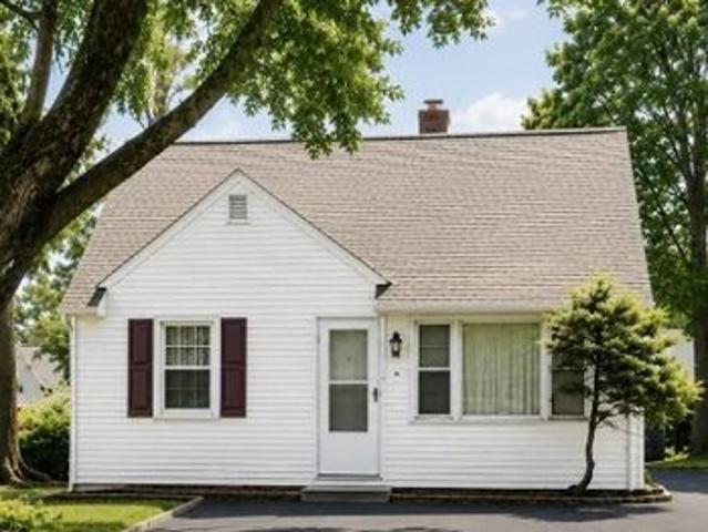 2666 W Moreland Rd, Huntingdon Valley, PA 19006