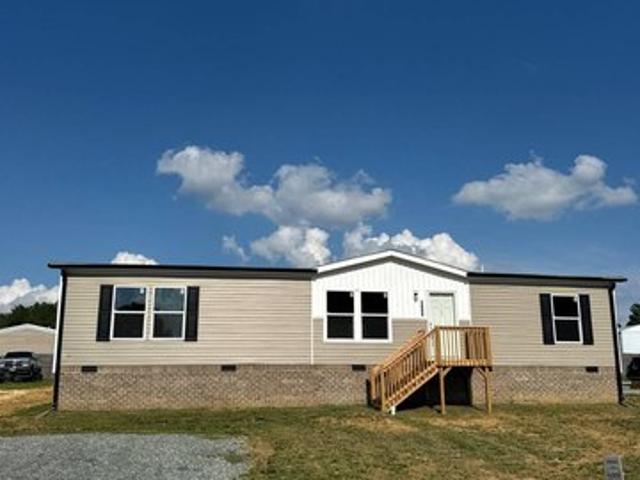 2666 W Simpson Rd, Burlington, NC 27217