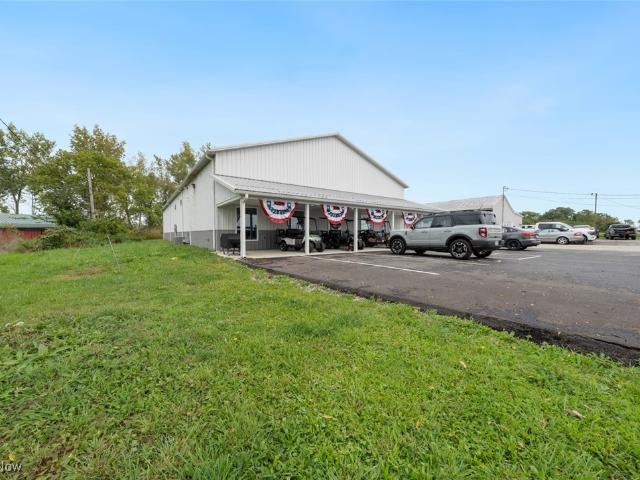 2667 E Harbor Road