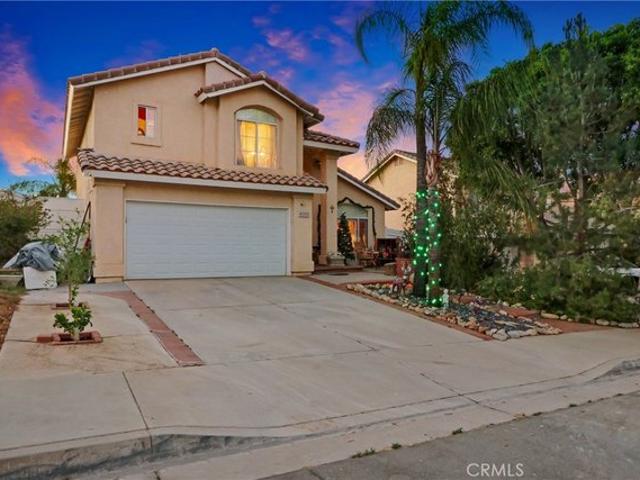 26689 Dry Falls Dr, Corona, CA 92883