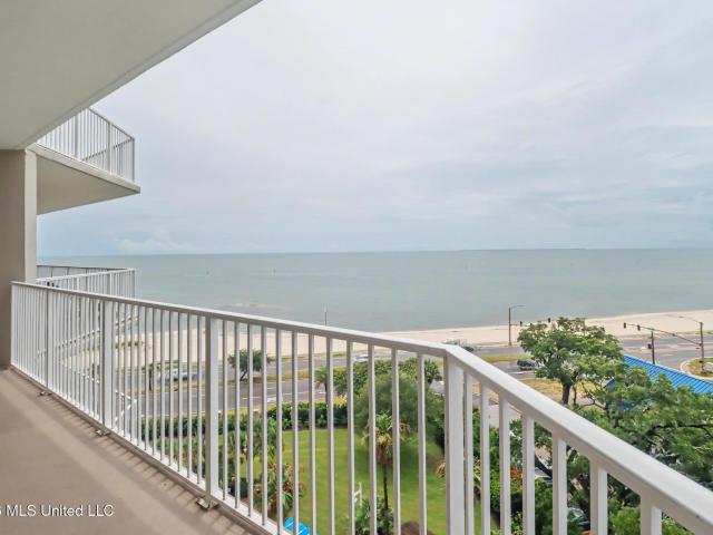 2668 Beach Boulevard