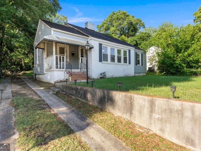 2668 Suwanee Avenue