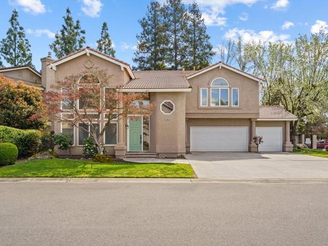 2669 E Sean Ave, Fresno, CA 93720