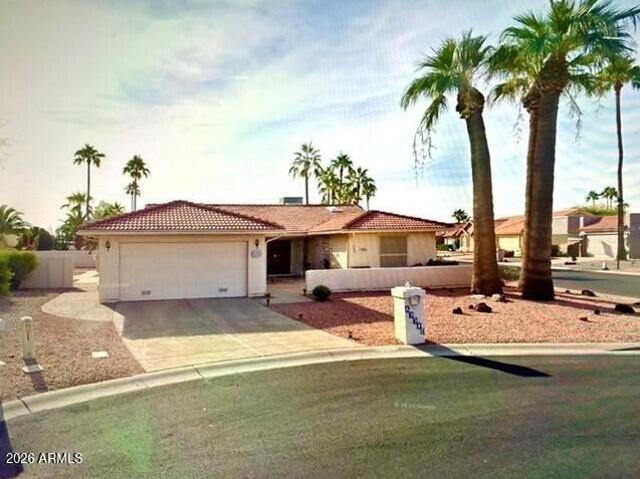 26601 S Truro Dr, Sun Lakes, AZ 85248