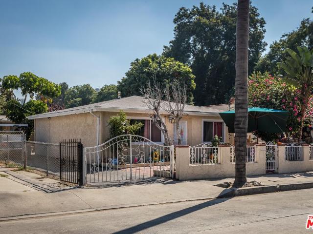 2660 Newell St, Los Angeles, CA 90039 | MLS #25602 | Compass