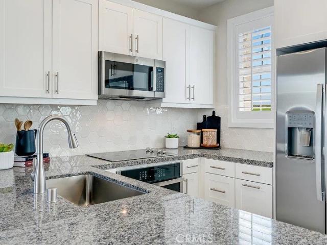2660 E Lincoln Paseo