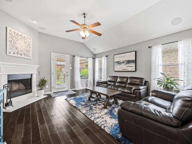 2660 Frances Lane