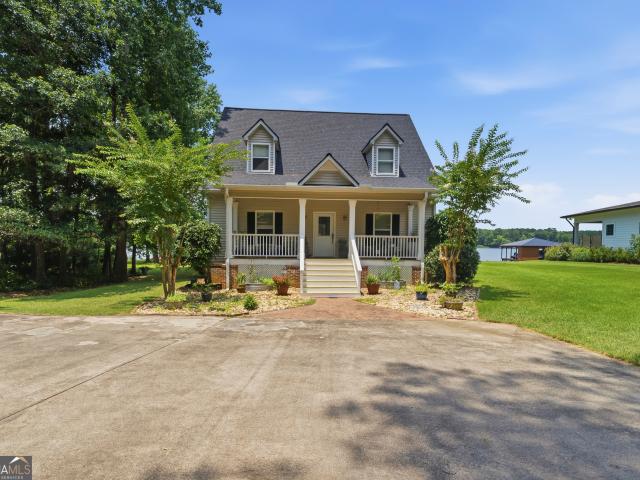 2660 Lakecrest Drive