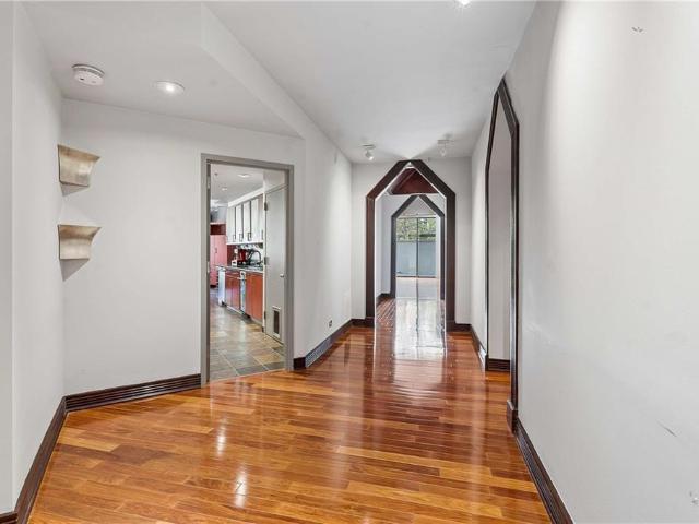 2660 Peachtree Road NW 4A