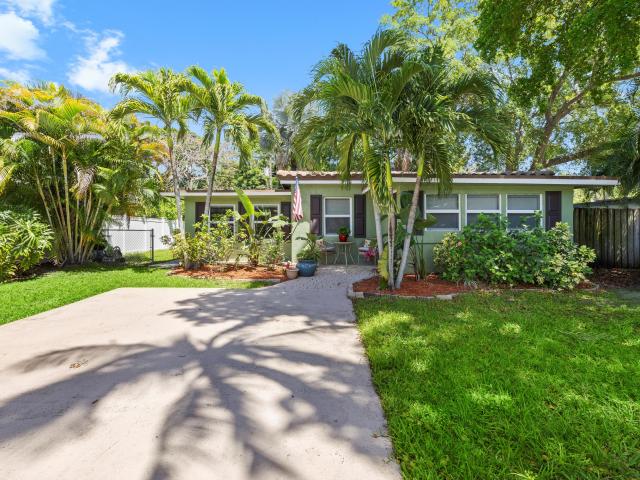 2660 SW 12th Ter, Fort Lauderdale, FL 33315 | MLS #B26020