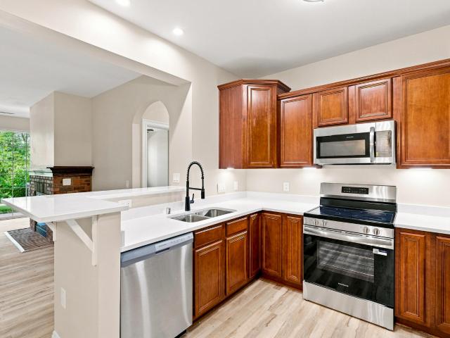 2660 W Colonial Woods Dr