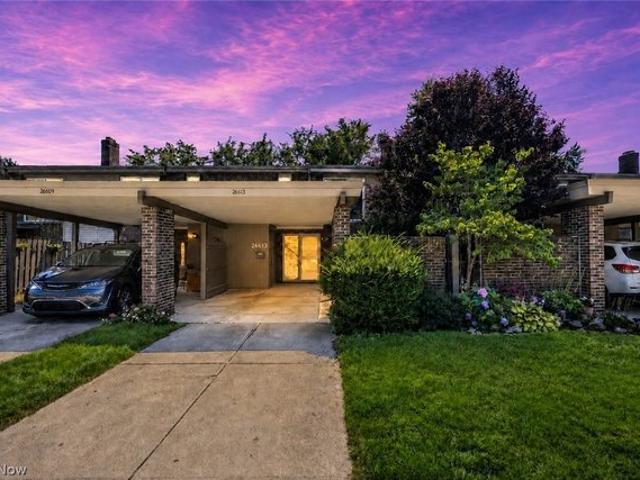 26613 N Park Blvd, Olmsted Falls, OH 44138