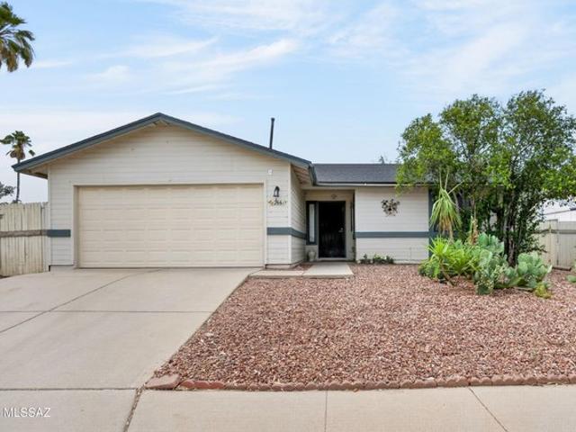 2661 W Fieldbrook Dr, Tucson, AZ 85741