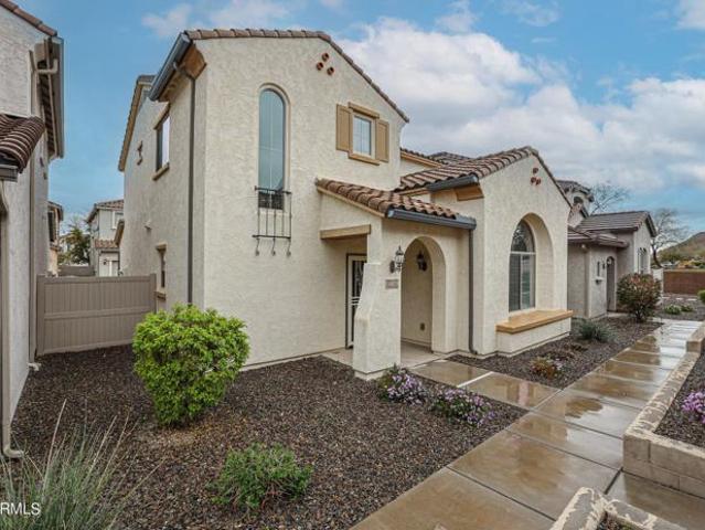 26628 N Babbling Brook Dr, Phoenix, AZ 85083